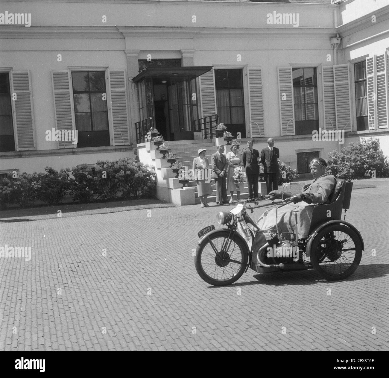 English invalids hi-res stock photography and images - Alamy