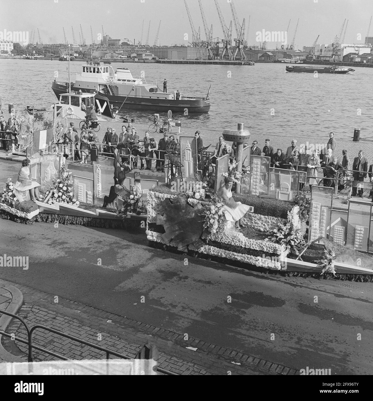 1963 flower parade hi-res stock photography and images - Alamy