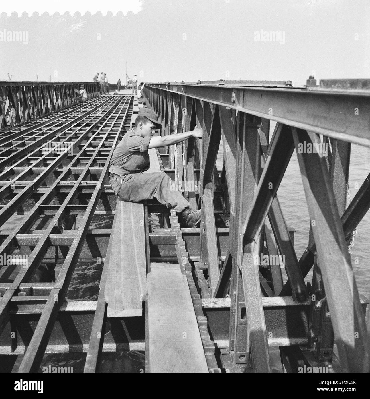 Construction bailey bridges Black and White Stock Photos & Images - Alamy
