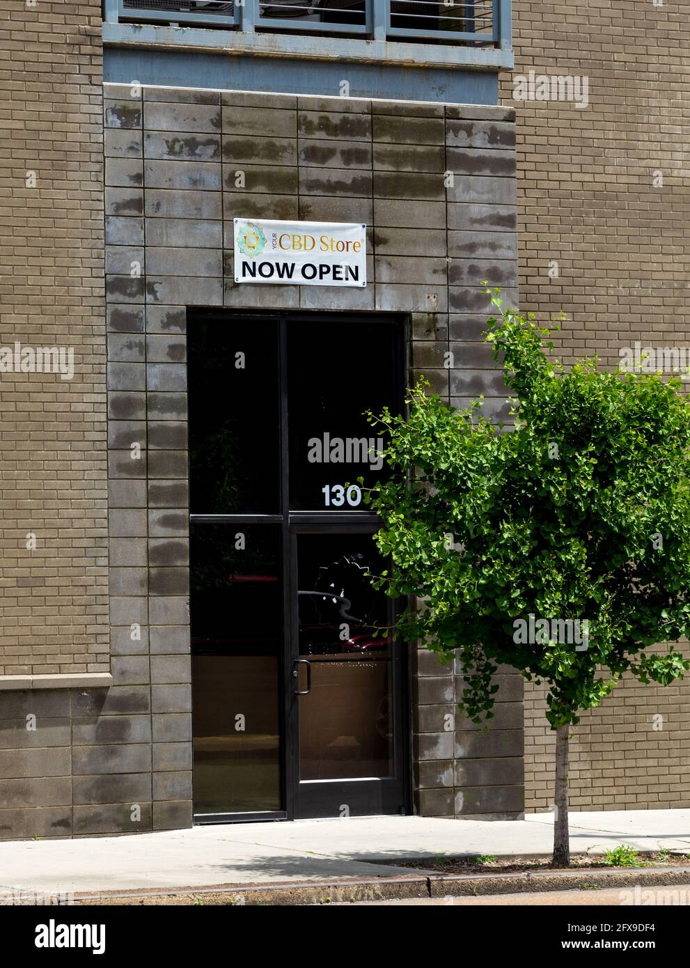 Small sign hi-res stock photography and images - Alamy