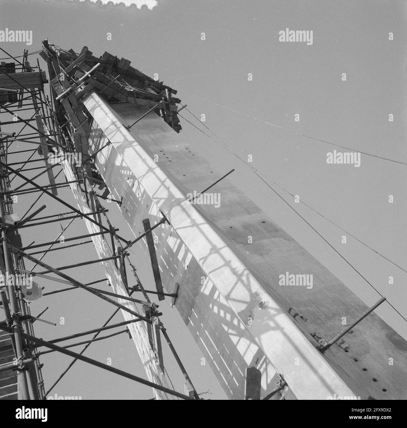 45 m high advertising column hi-res stock photography and images - Alamy