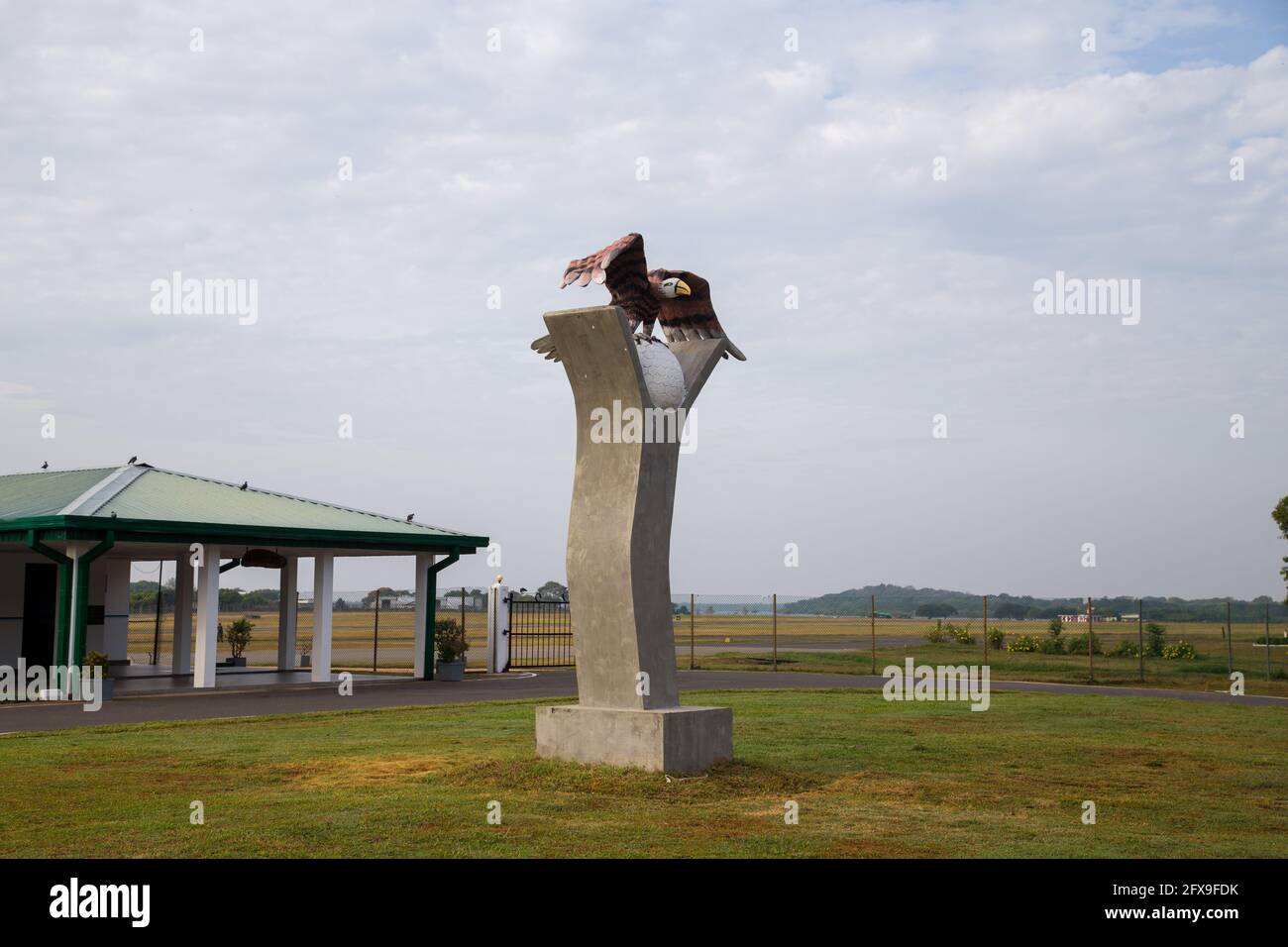 China bay in sri lanka hi-res stock photography and images - Alamy