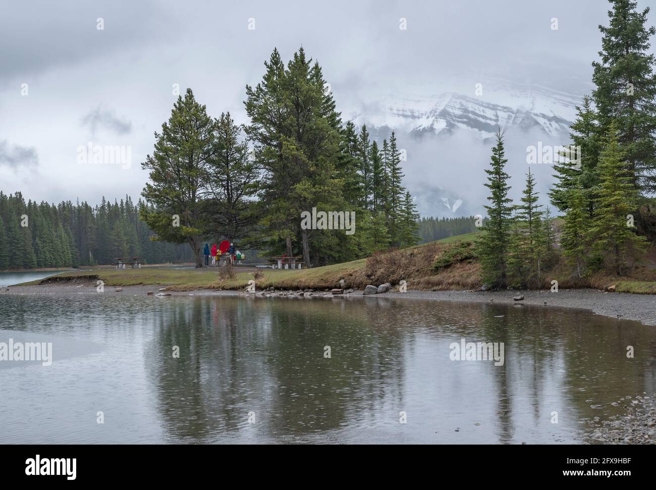 Picnic rain hi-res stock photography and images - Alamy