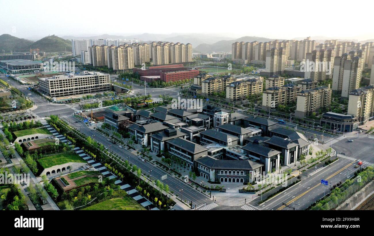 (210526) -- YAN'AN, May 26, 2021 (Xinhua) -- Aerial photo taken on May ...