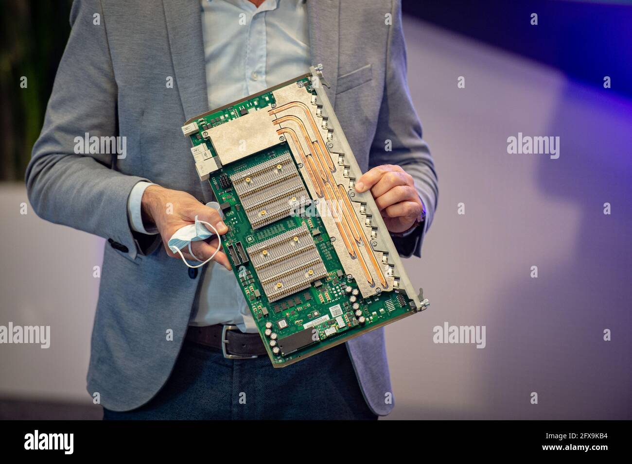 the newly developped Quillion chip is seen at a joint press moment of ...
