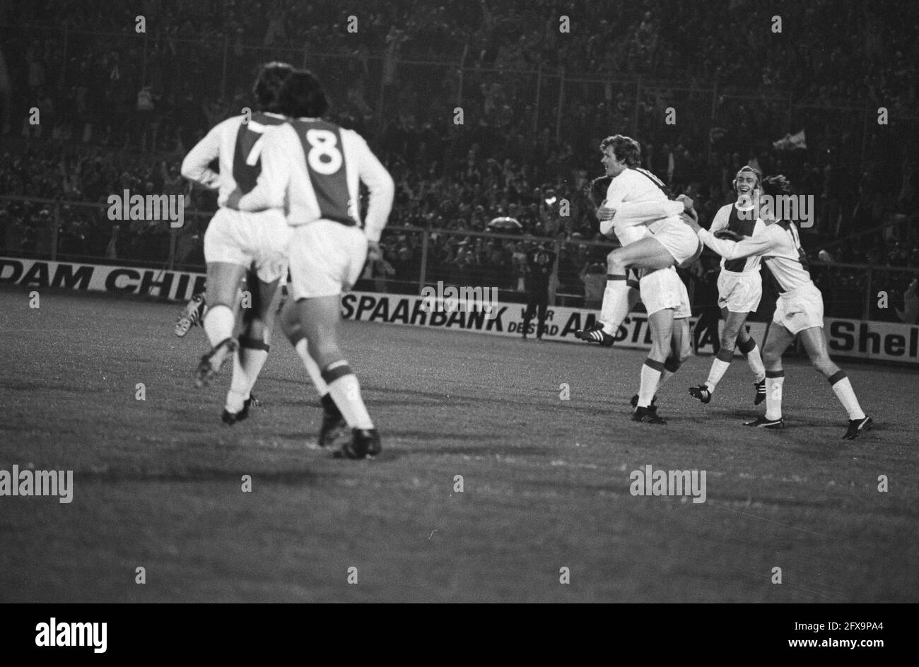 Keizer jumps hi-res stock photography and images - Alamy