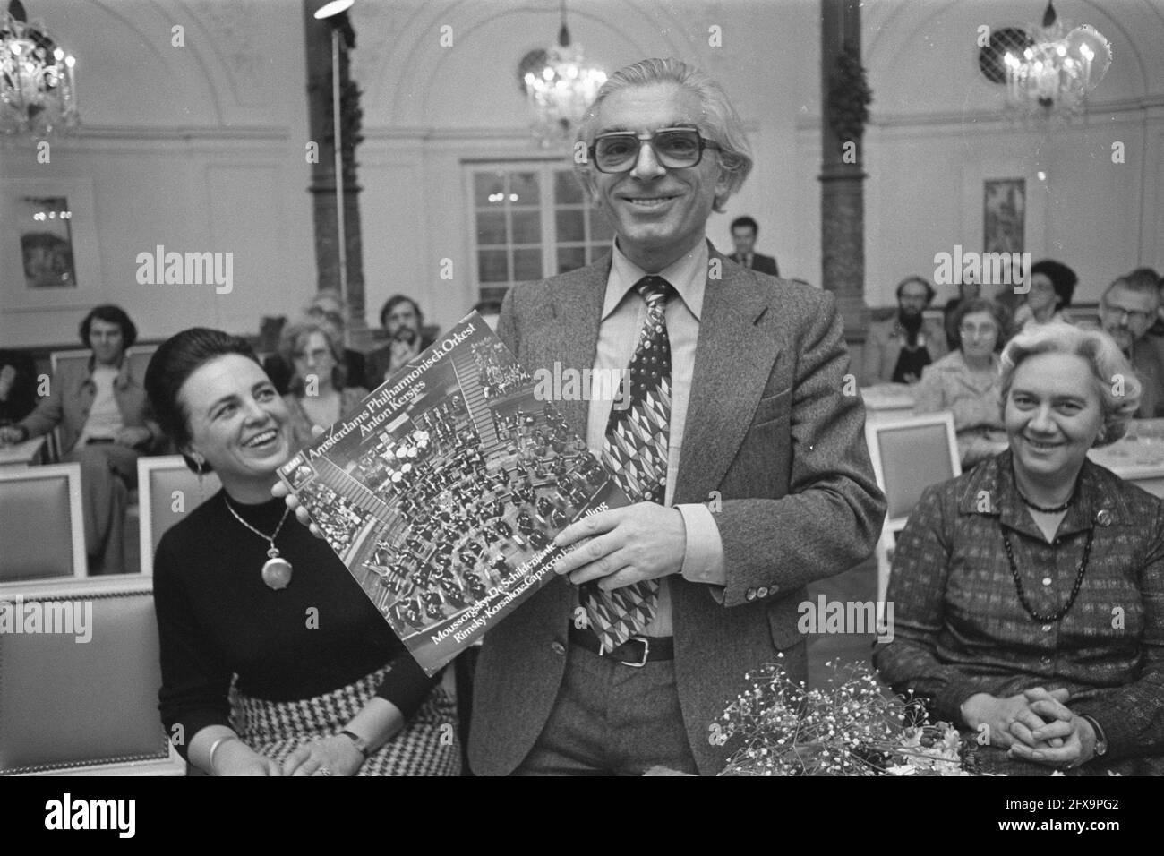 Mayor polak receives first copy hi-res stock photography and images - Alamy