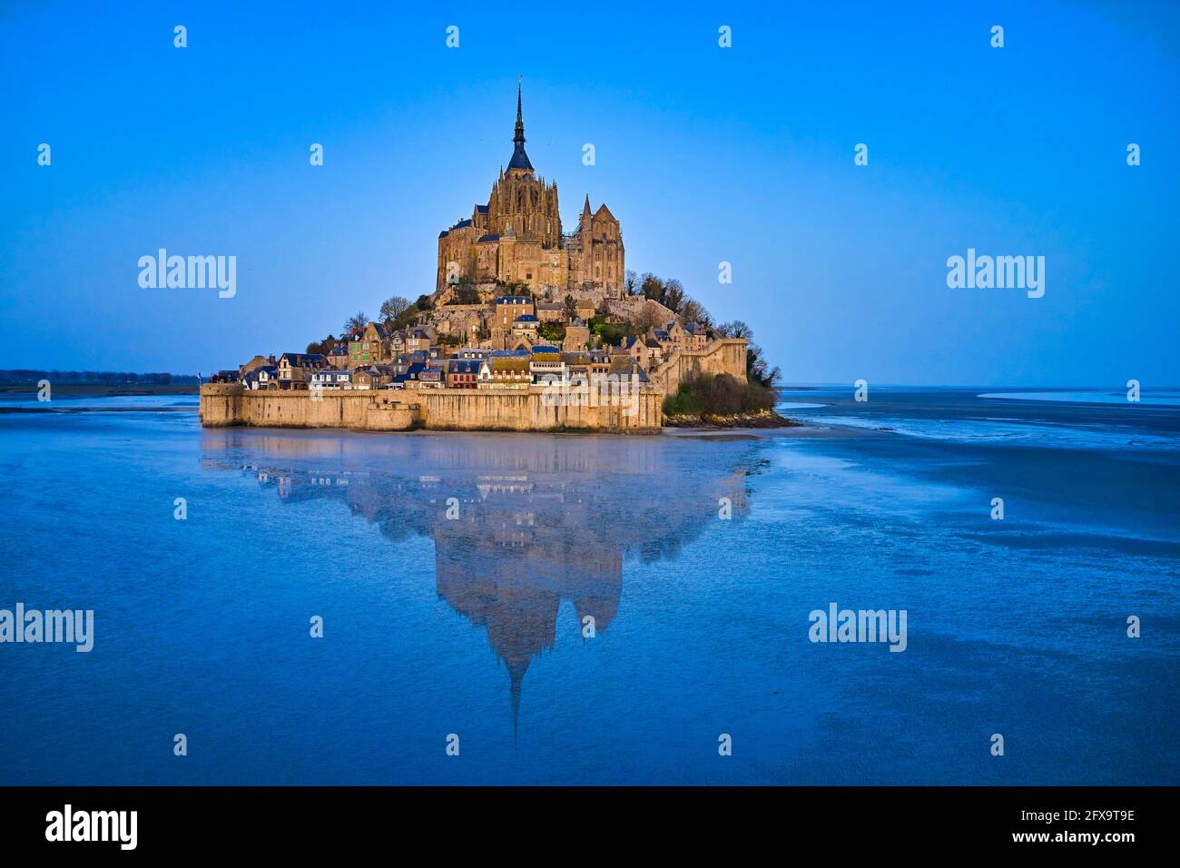 France, Normandy, Manche department, Bay of Mont Saint-Michel Unesco ...