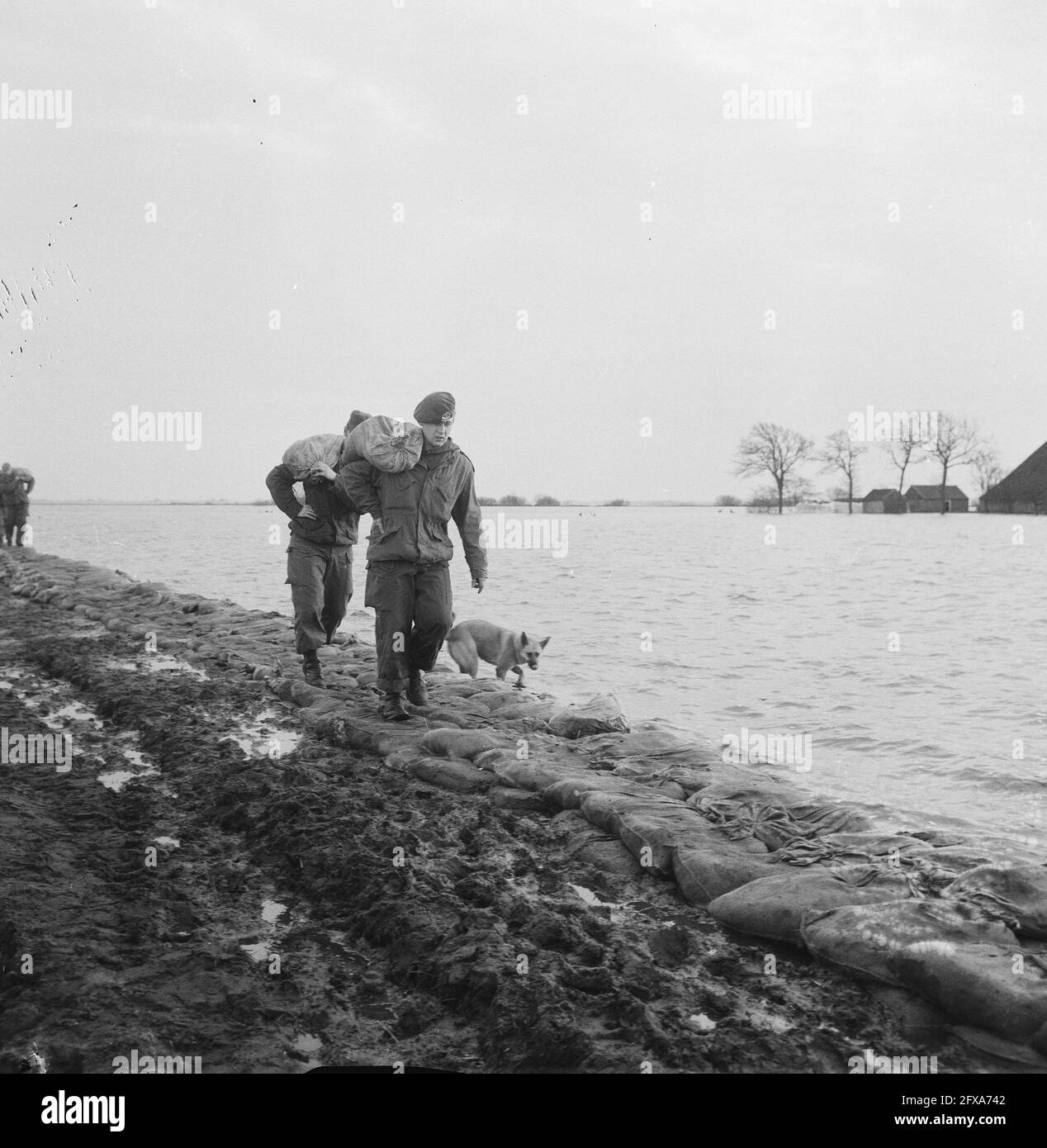 Dike failure hazard hi-res stock photography and images - Alamy