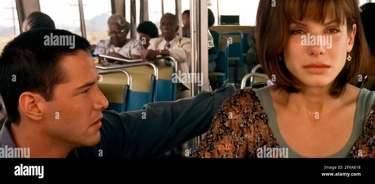 USA. Keanu Reeves and Sandra Bullock in a scene from the (C)Twentieth ...