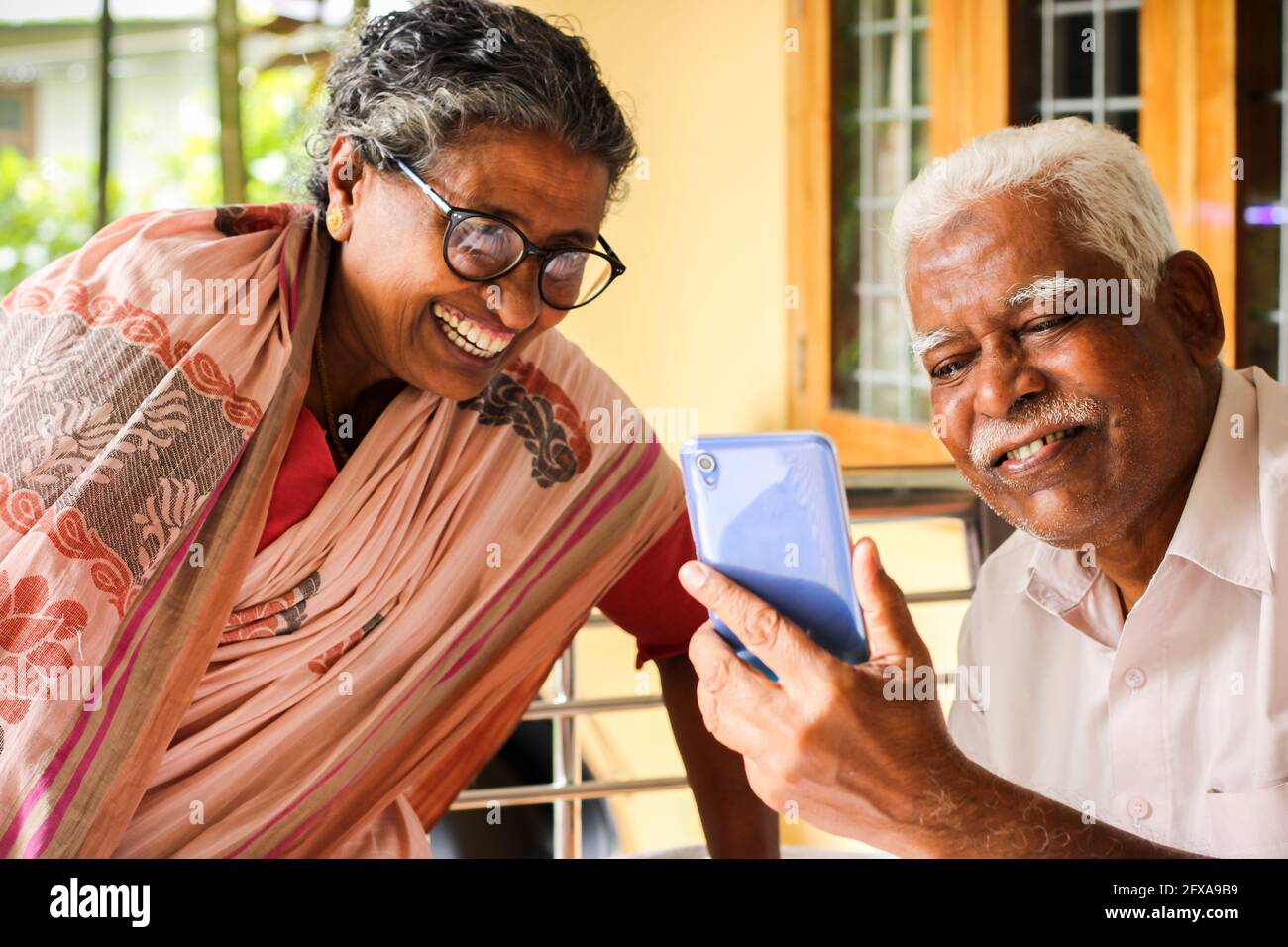 Indian senior citizen couple hi-res stock photography and images - Alamy