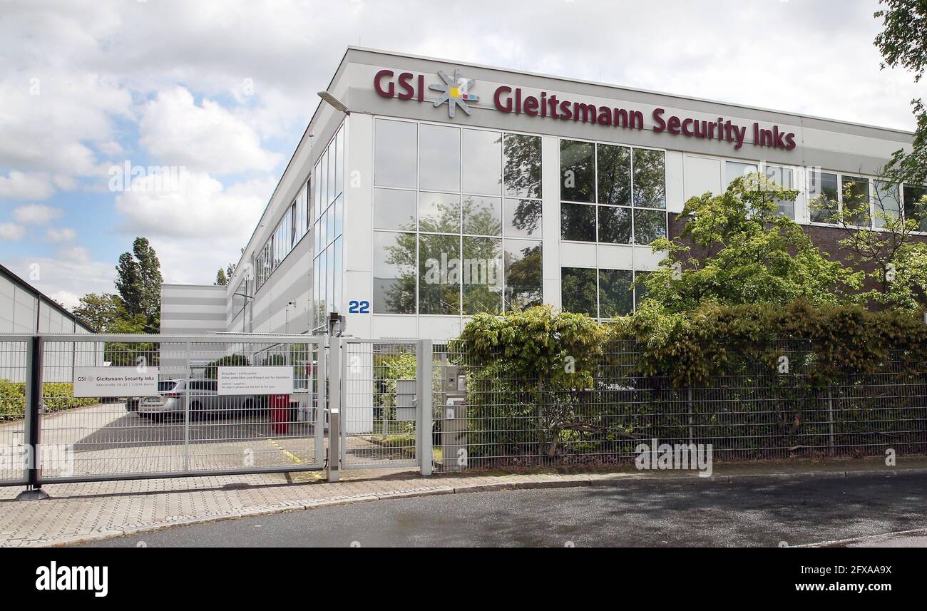 26 May 2021, Berlin: The company Gleitsmann Security in the Berlin ...