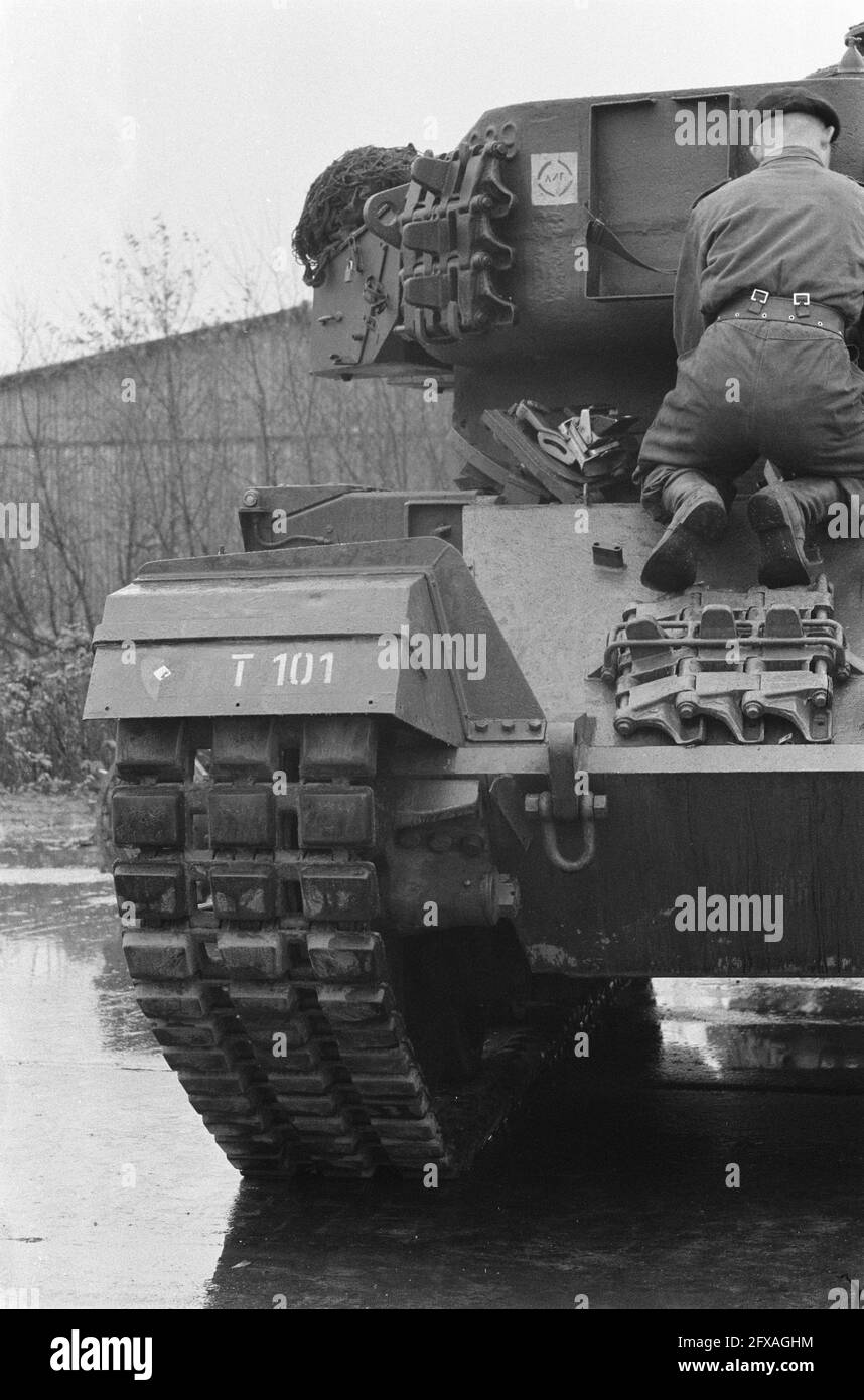 Three day driving exercise for tanks fitted with rubber tracks, 15 ...