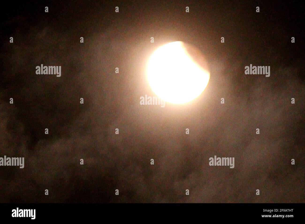 solar eclipse now philippines