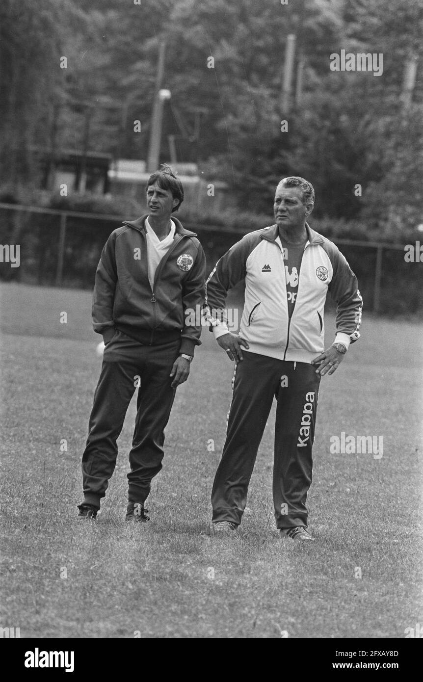 First Ajax training new season; Johan Cruijff (l) and Cor van der Hart ...