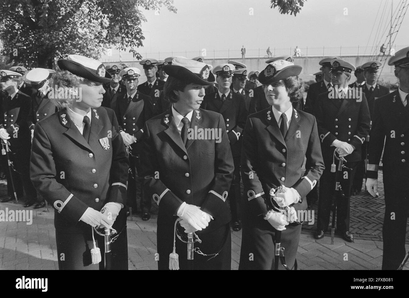 Royal navy officers female Black and White Stock Photos & Images - Alamy