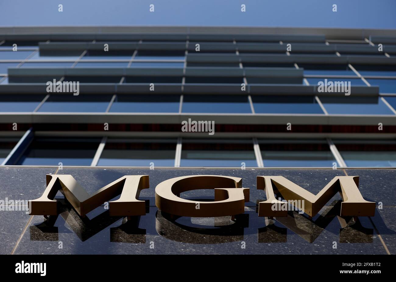 Mgm studios logo hi-res stock photography and images - Alamy