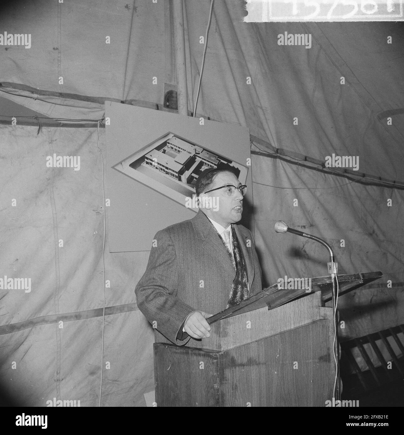 First pile for children's home Jewish foster children. Alderman J ...