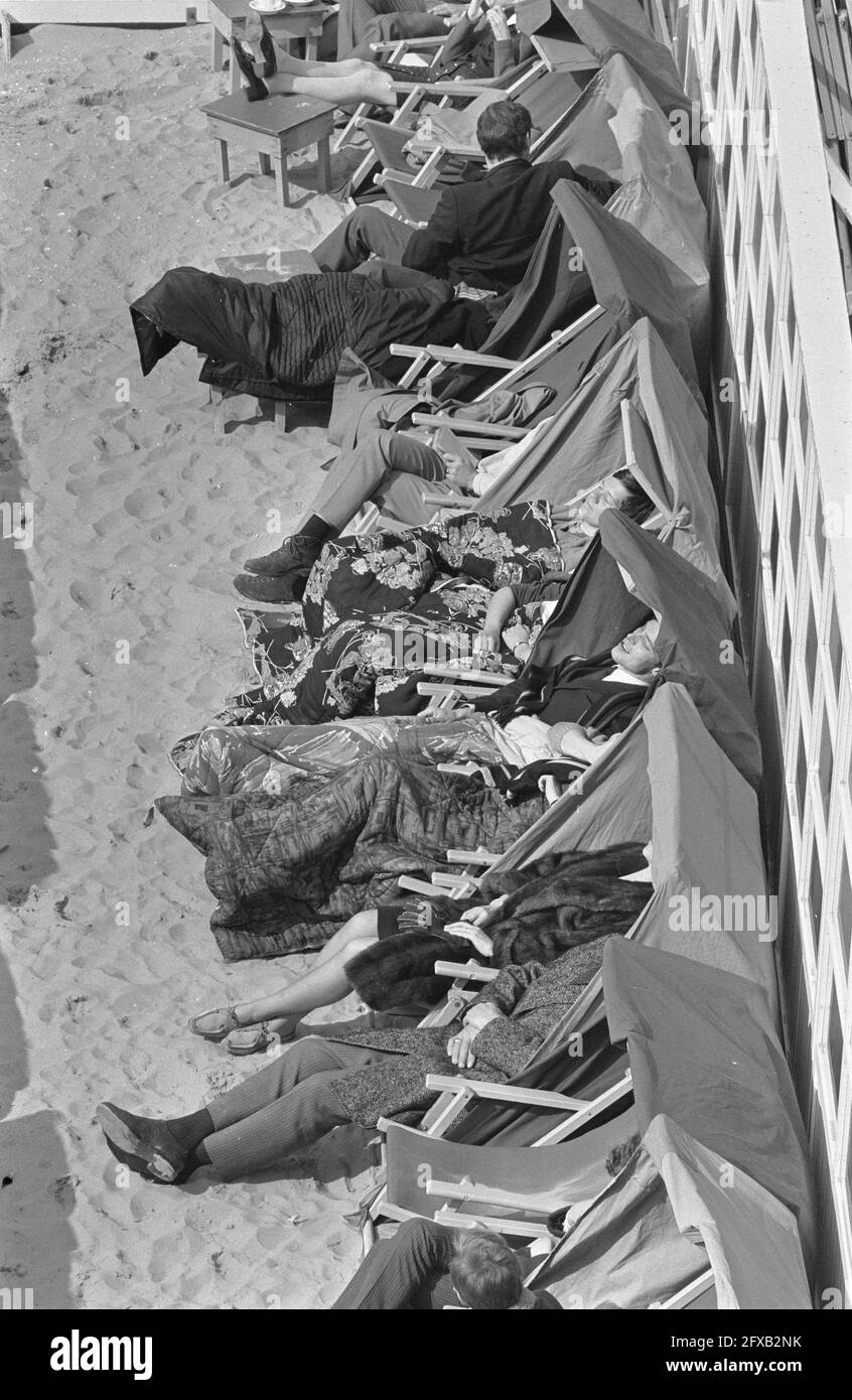 Zandvoort sunbathing under blankets Black and White Stock Photos ...