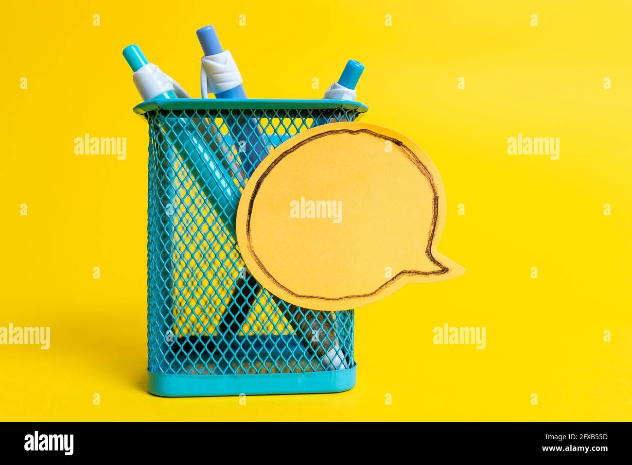 Sending data back hi-res stock photography and images - Alamy