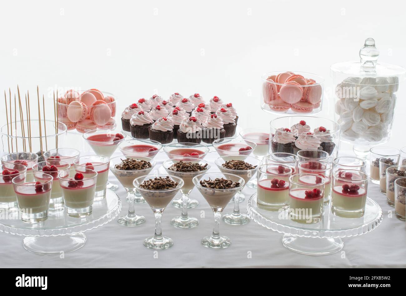 Beautiful sweets hi-res stock photography and images - Alamy