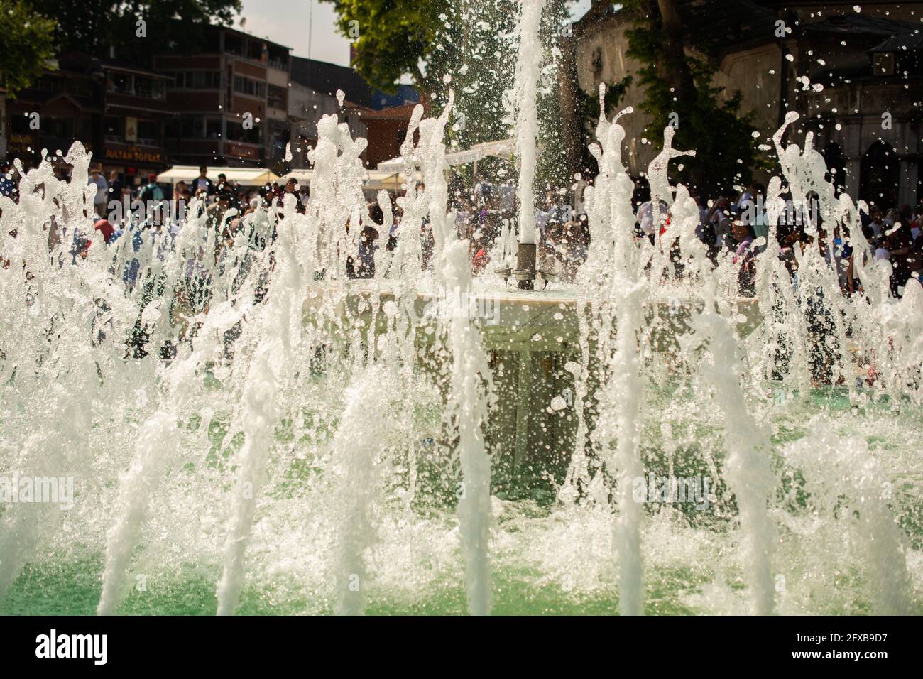 Water sprouting from fountain hi-res stock photography and images - Alamy