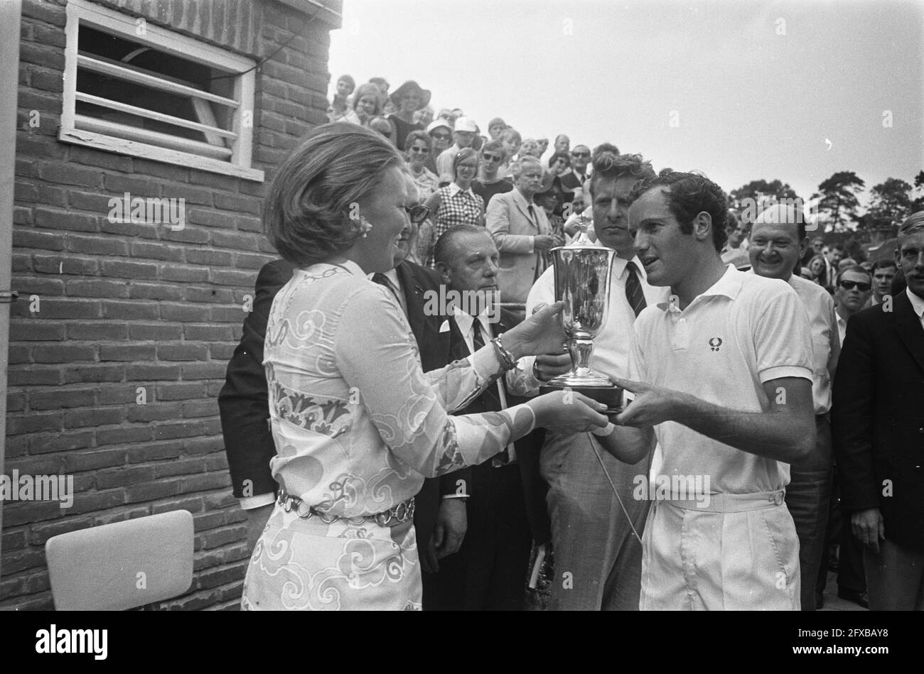 T melkhuisje winner tom okker receives cup hi-res stock photography and ...