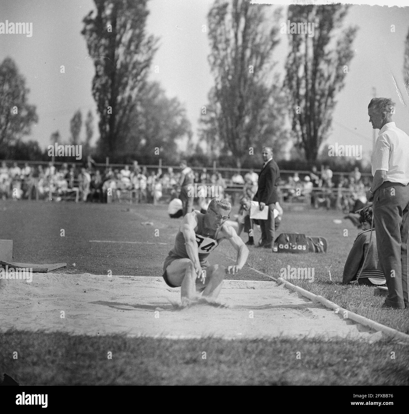 Long jump action hi-res stock photography and images - Alamy