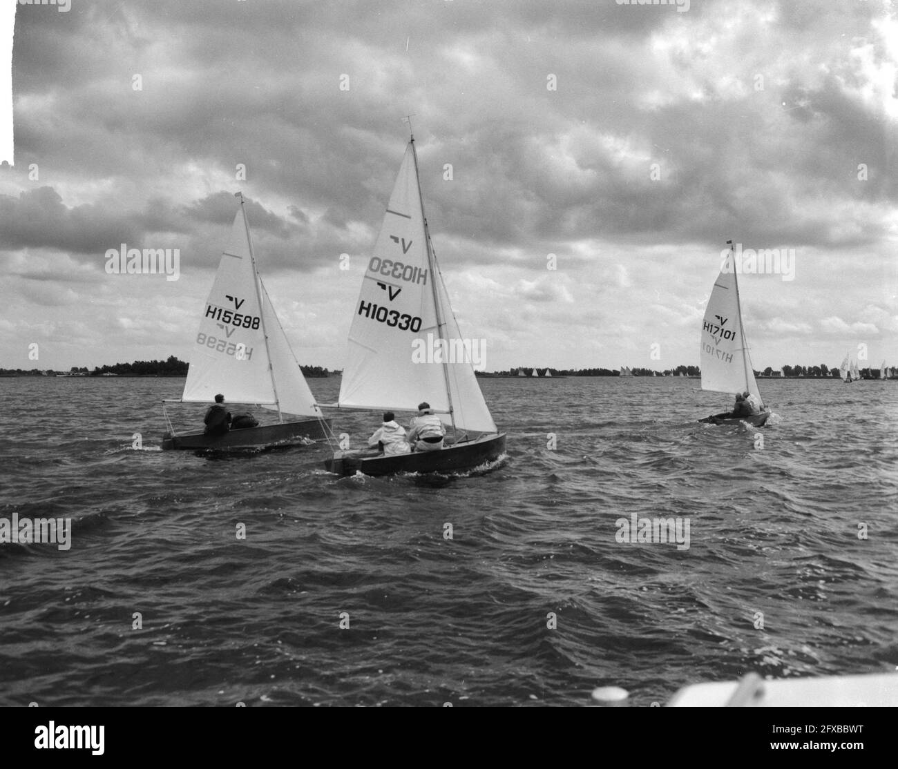 Vaurien sailing hi-res stock photography and images - Alamy