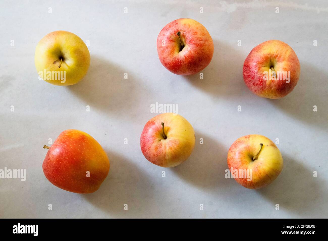 natural apples top view Stock Photo - Alamy