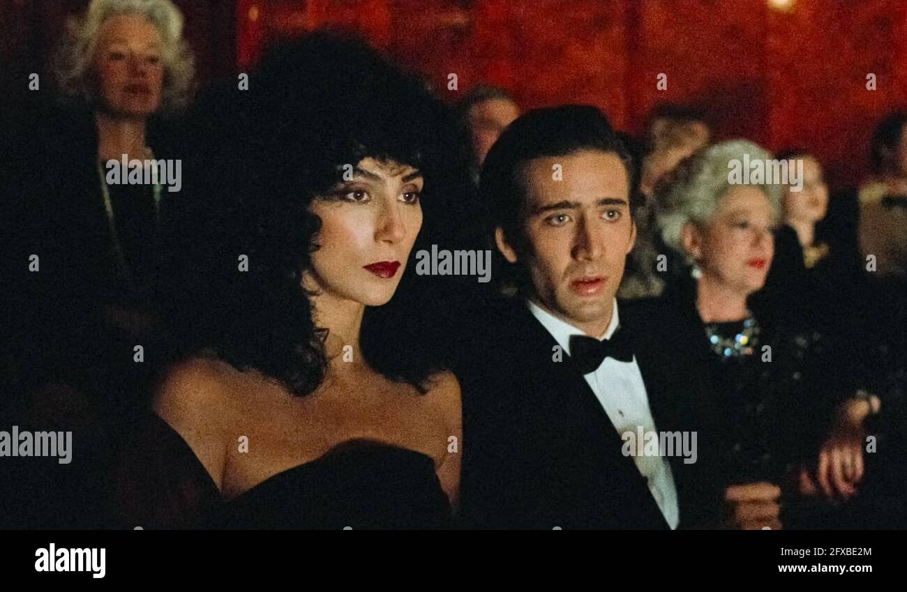 USA. Cher and Nicolas Cage in a scene from the (C)Metro-Goldwyn-Mayer ...