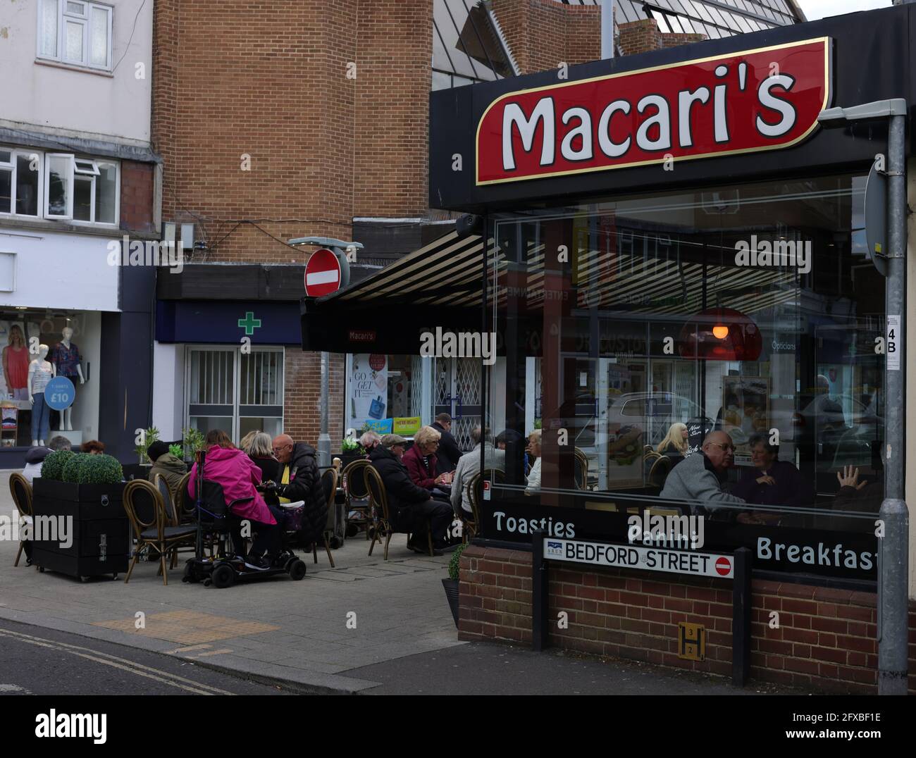 Macaris bognor regis hi-res stock photography and images - Alamy