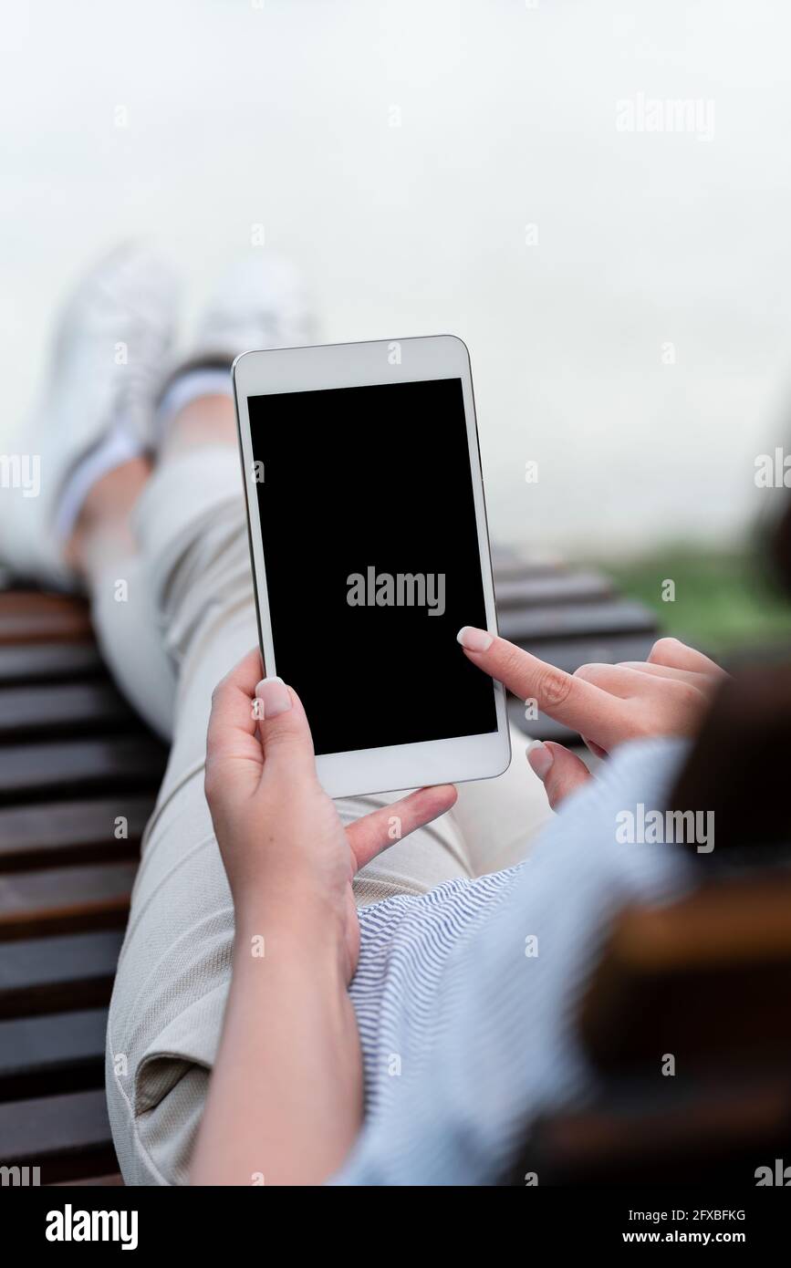 Connecting People Together, Voice Video Calling, Communication ...