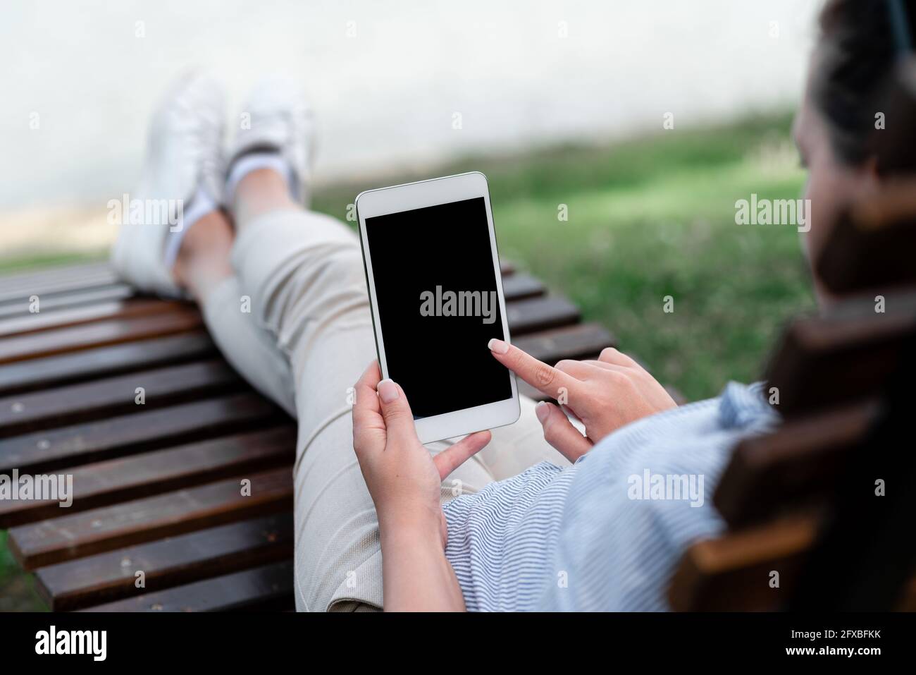 Connecting People Together, Voice Video Calling, Communication ...
