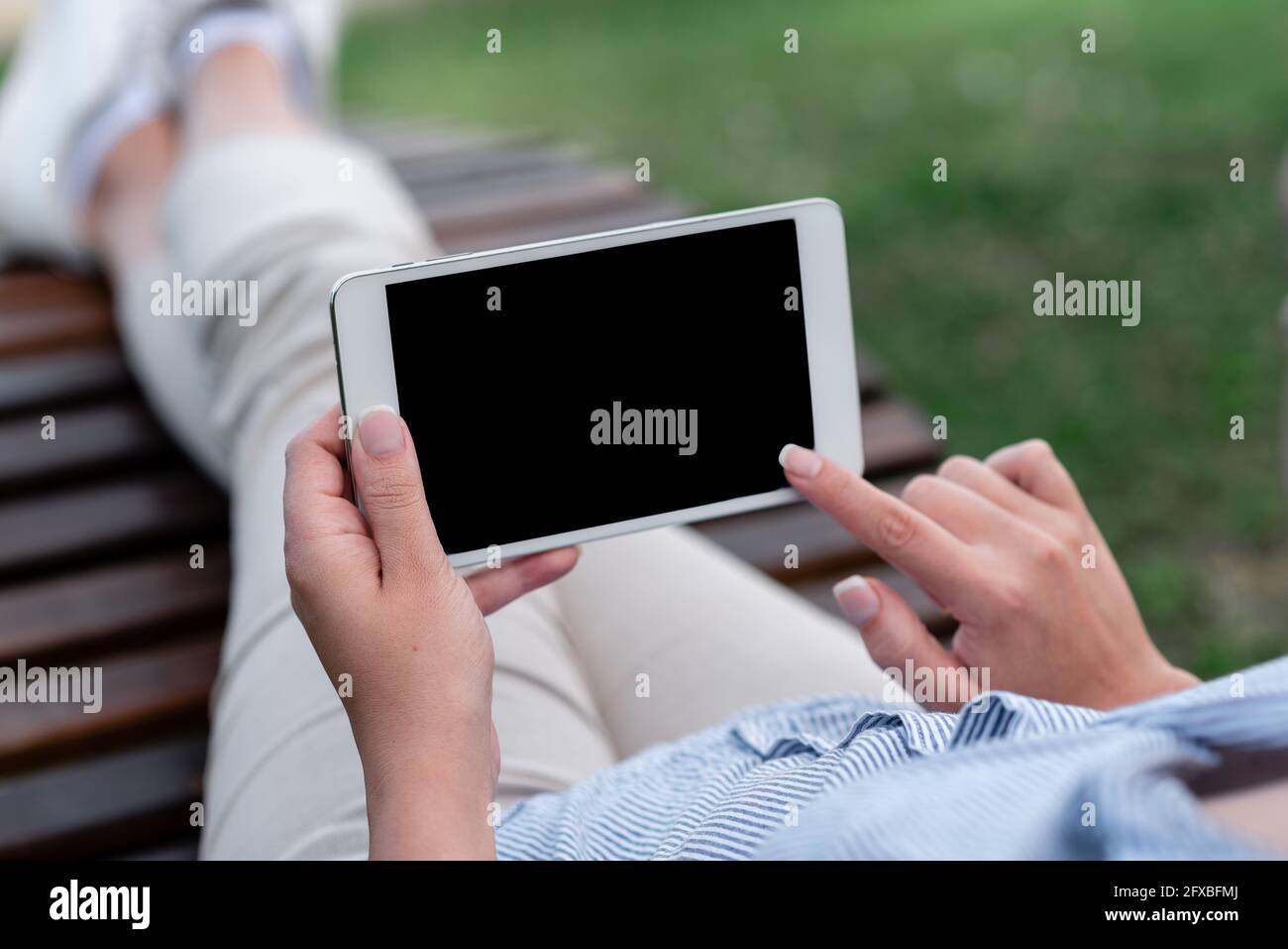 Connecting People Together, Voice Video Calling, Communication ...