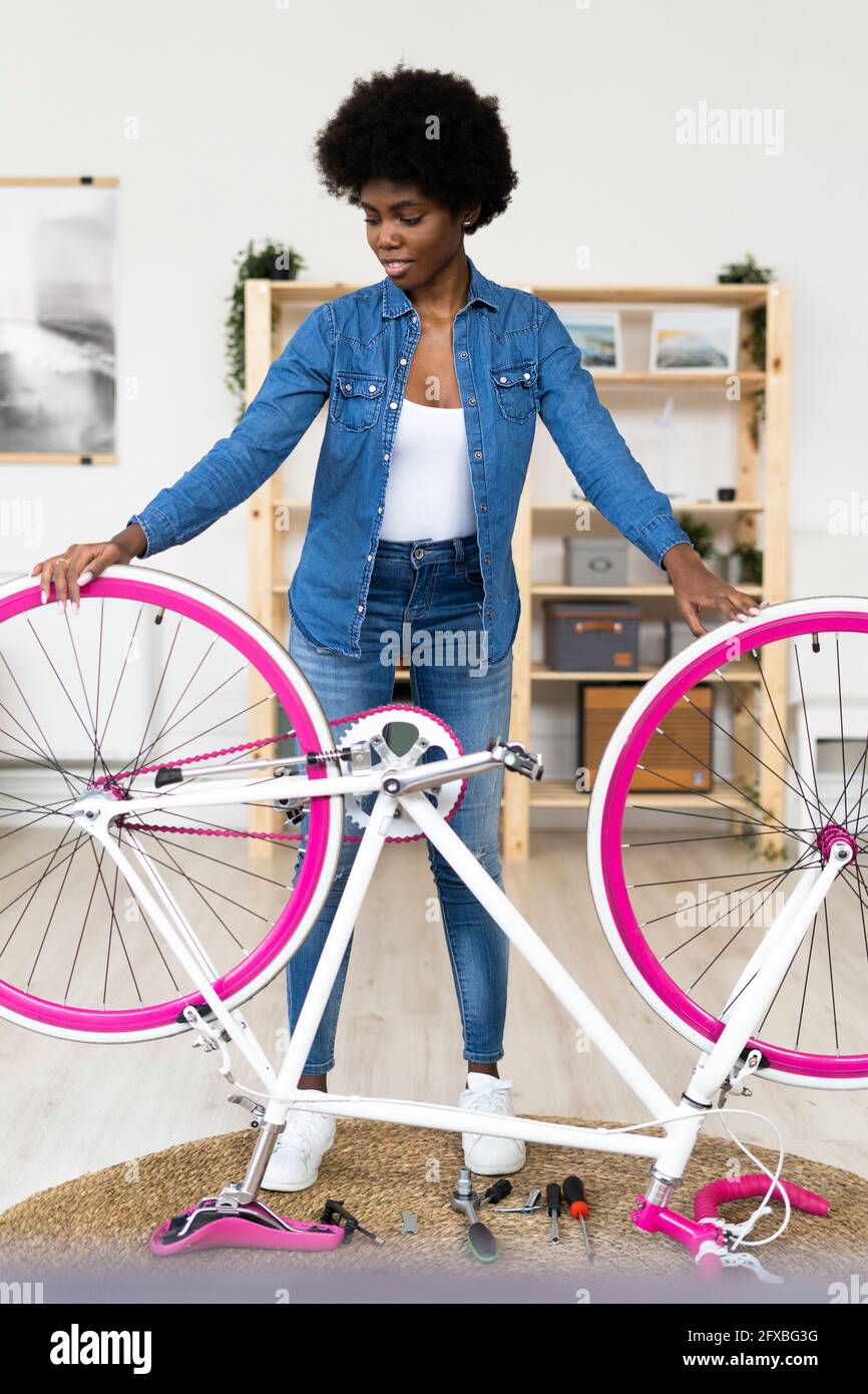 Upside down bicycle hi-res stock photography and images - Alamy