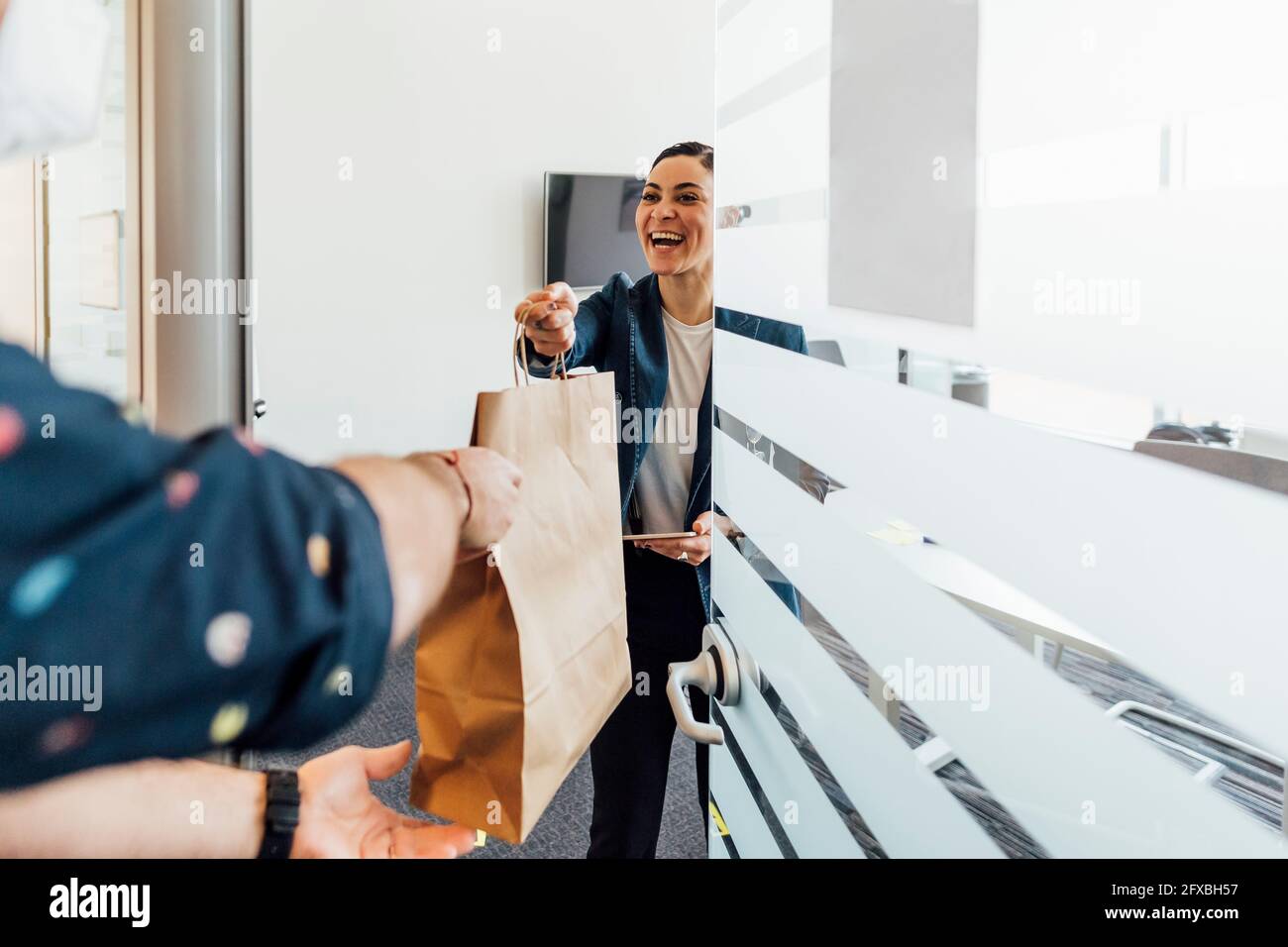 Essential food delivery hi-res stock photography and images - Alamy