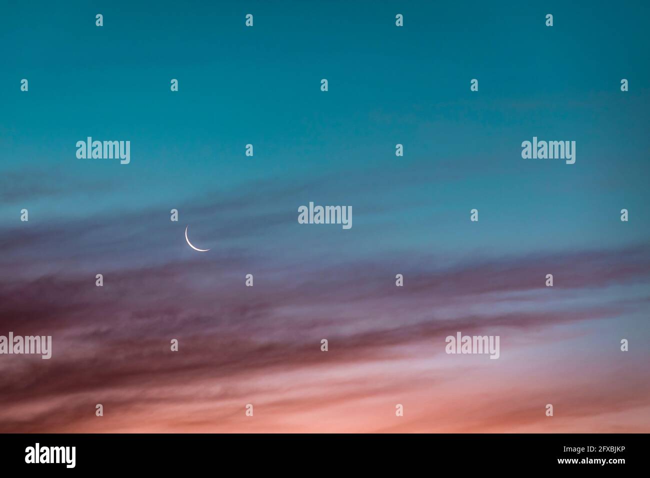 Dusk sky moon hi-res stock photography and images - Alamy