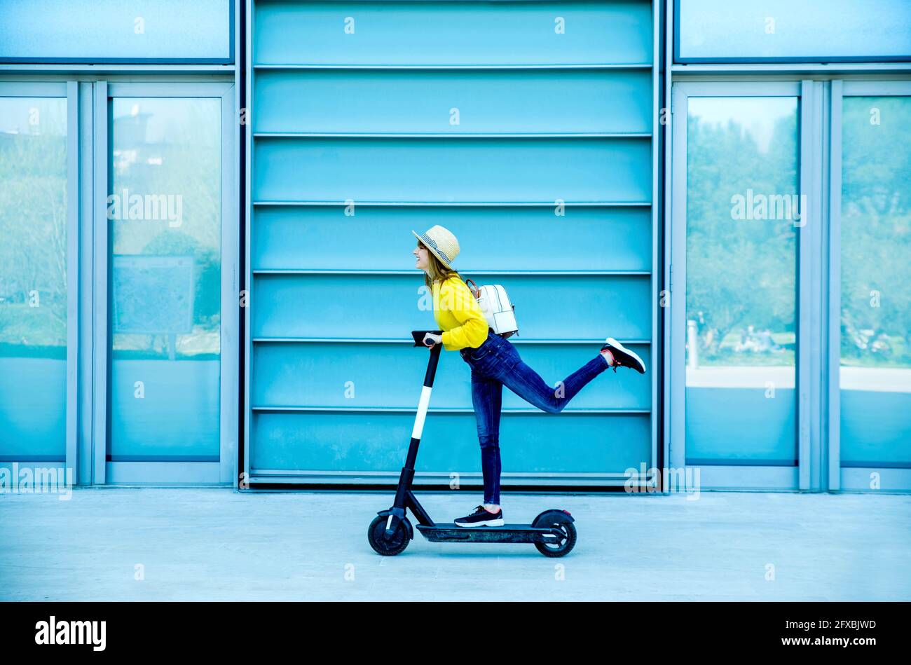 Ride on electric scooter hi-res stock photography and images - Alamy