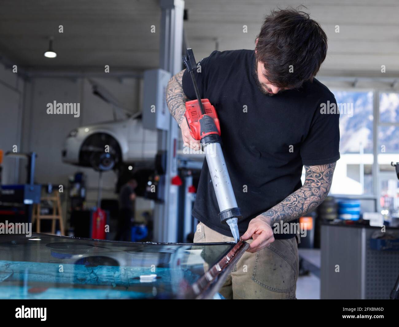 Glazier hi-res stock photography and images - Alamy