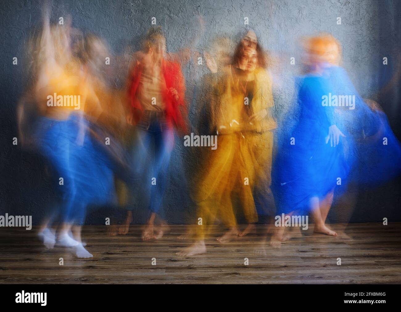 Multi colored dress hi-res stock photography and images - Alamy