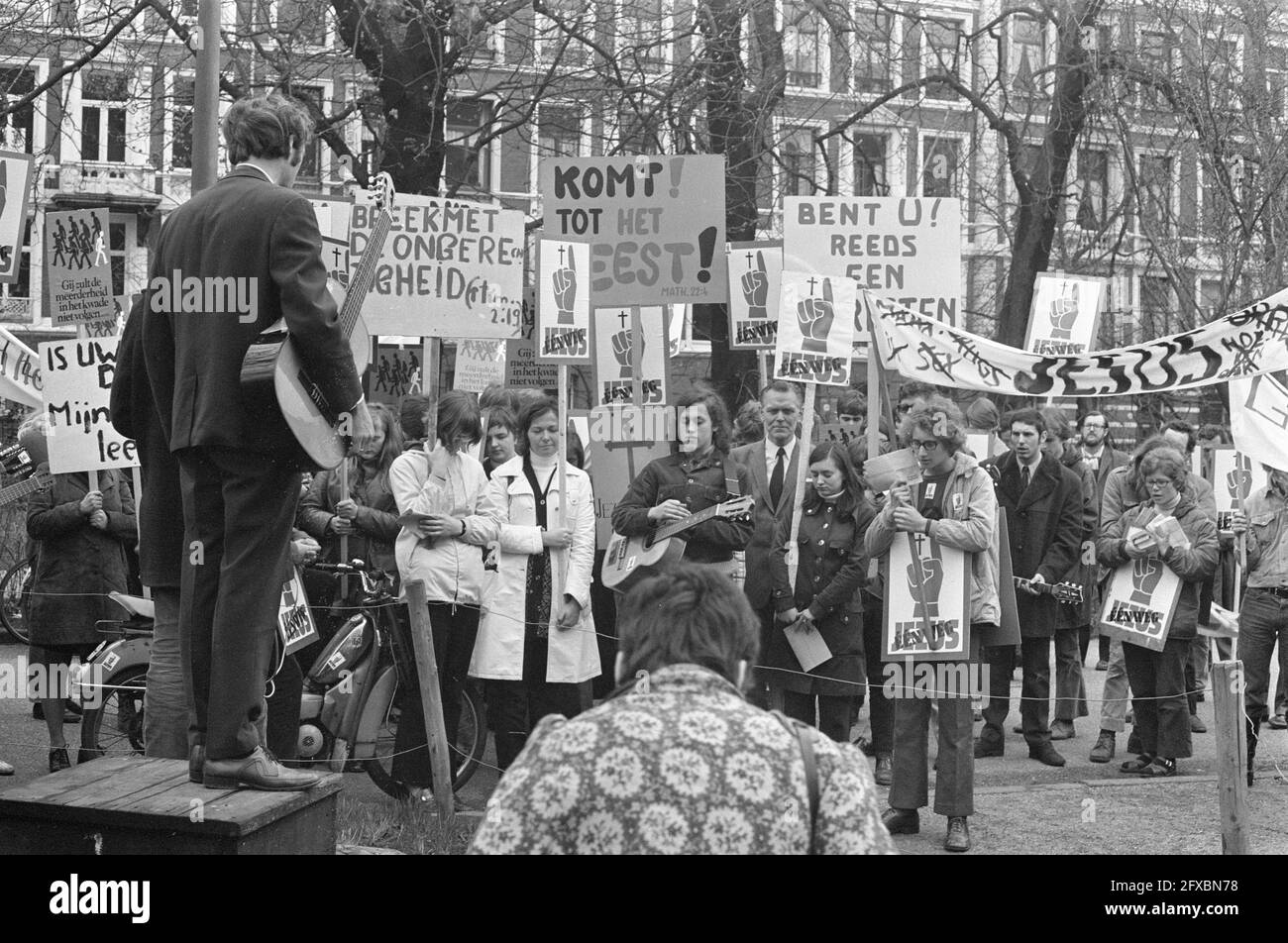 Jesus movement hi-res stock photography and images - Alamy