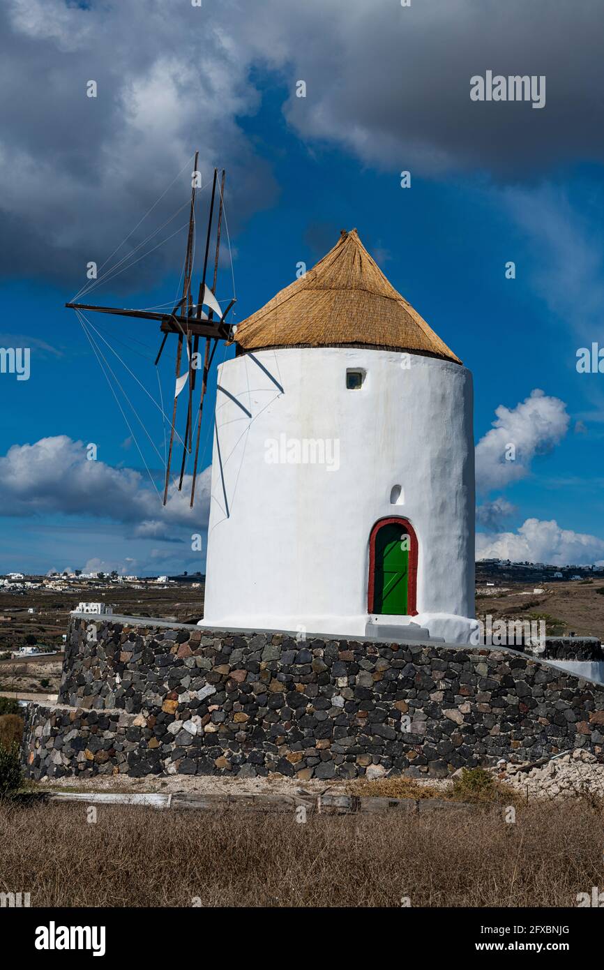 Traditional greece old windmill hi-res stock photography and images - Alamy