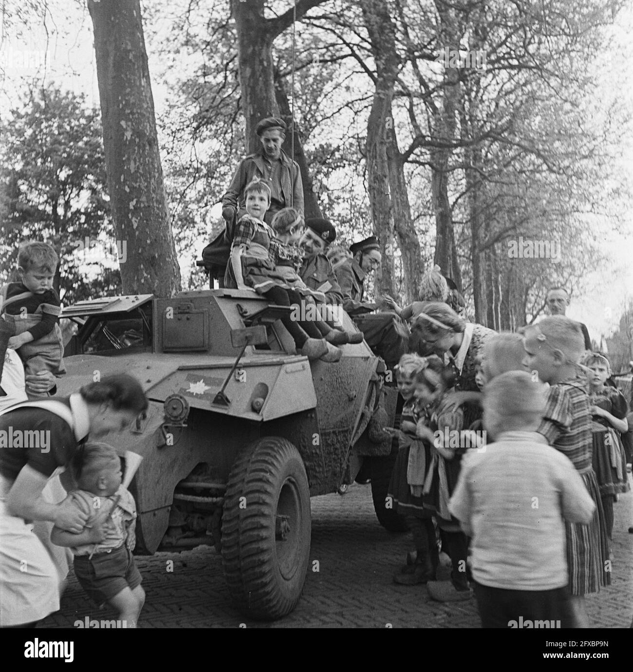 Children world war ii hi-res stock photography and images - Alamy