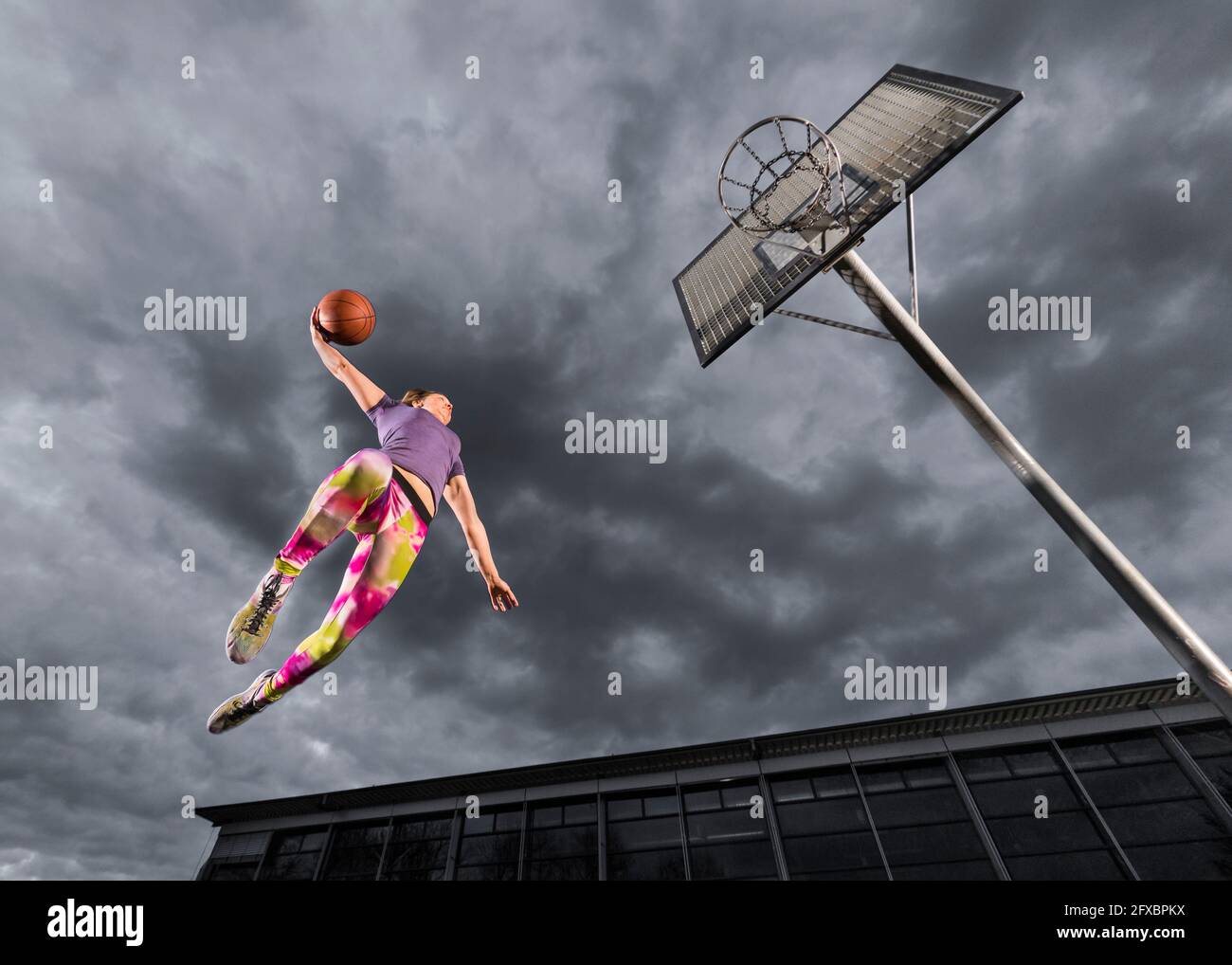 Basketball jump motion photography hi-res stock photography and images ...