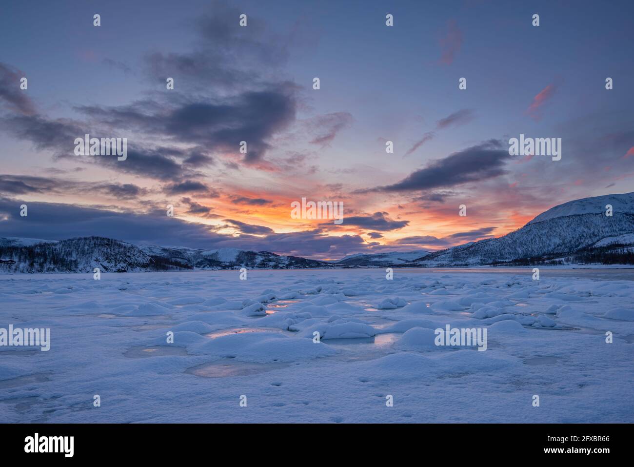 Frozen lake senja island sunrise hi-res stock photography and images ...