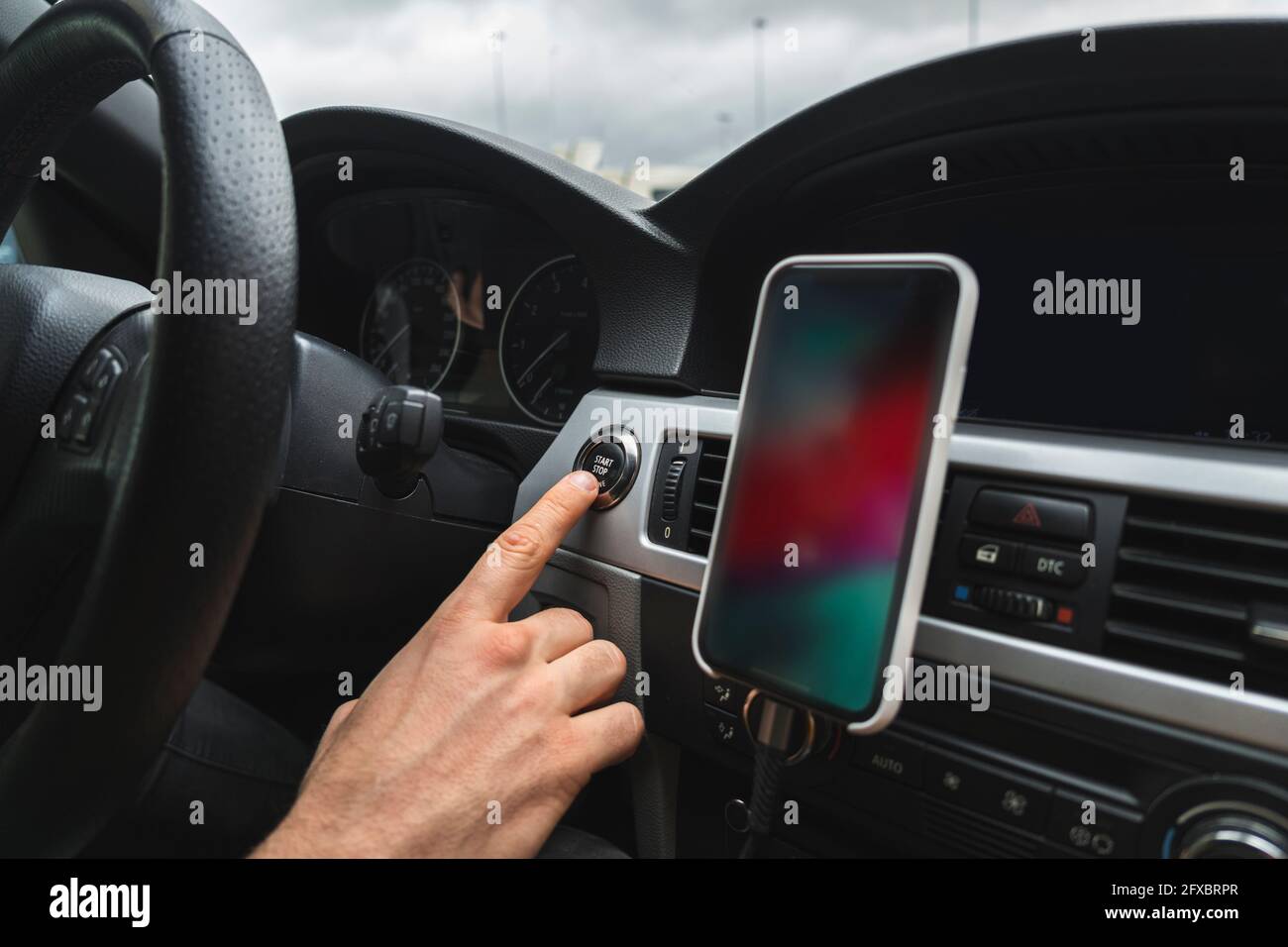 Start car dashboard hi-res stock photography and images - Alamy