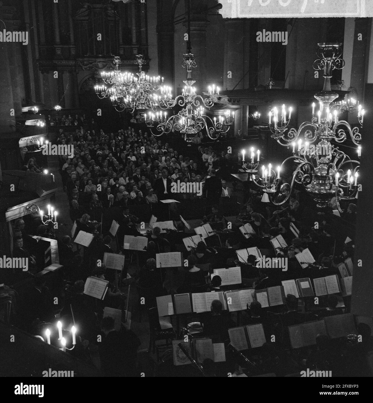 Jordaan Festival 1964, opera concert in Westerkerk on occasion of ...
