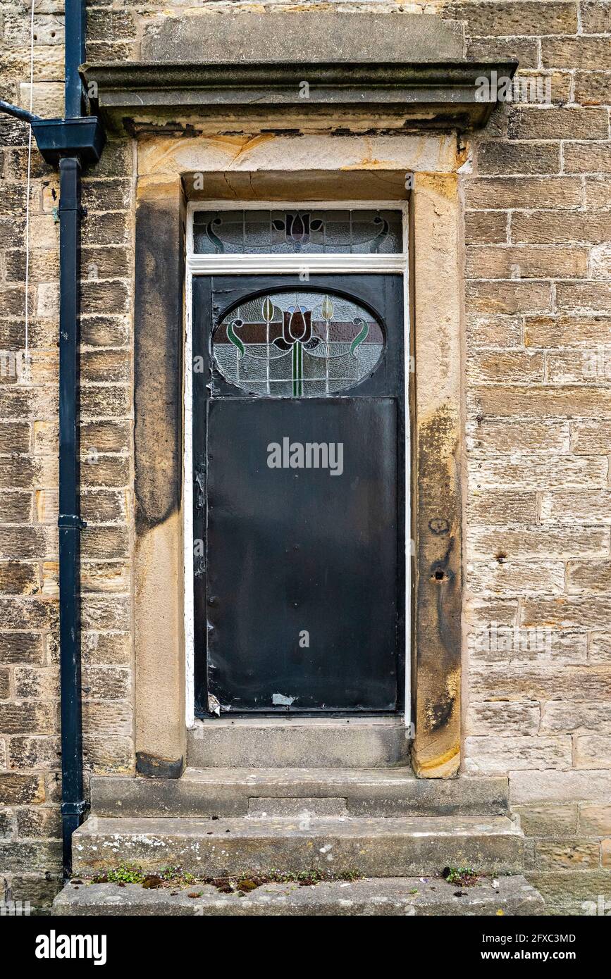 Victorian stained glass front door hi-res stock photography and images ...