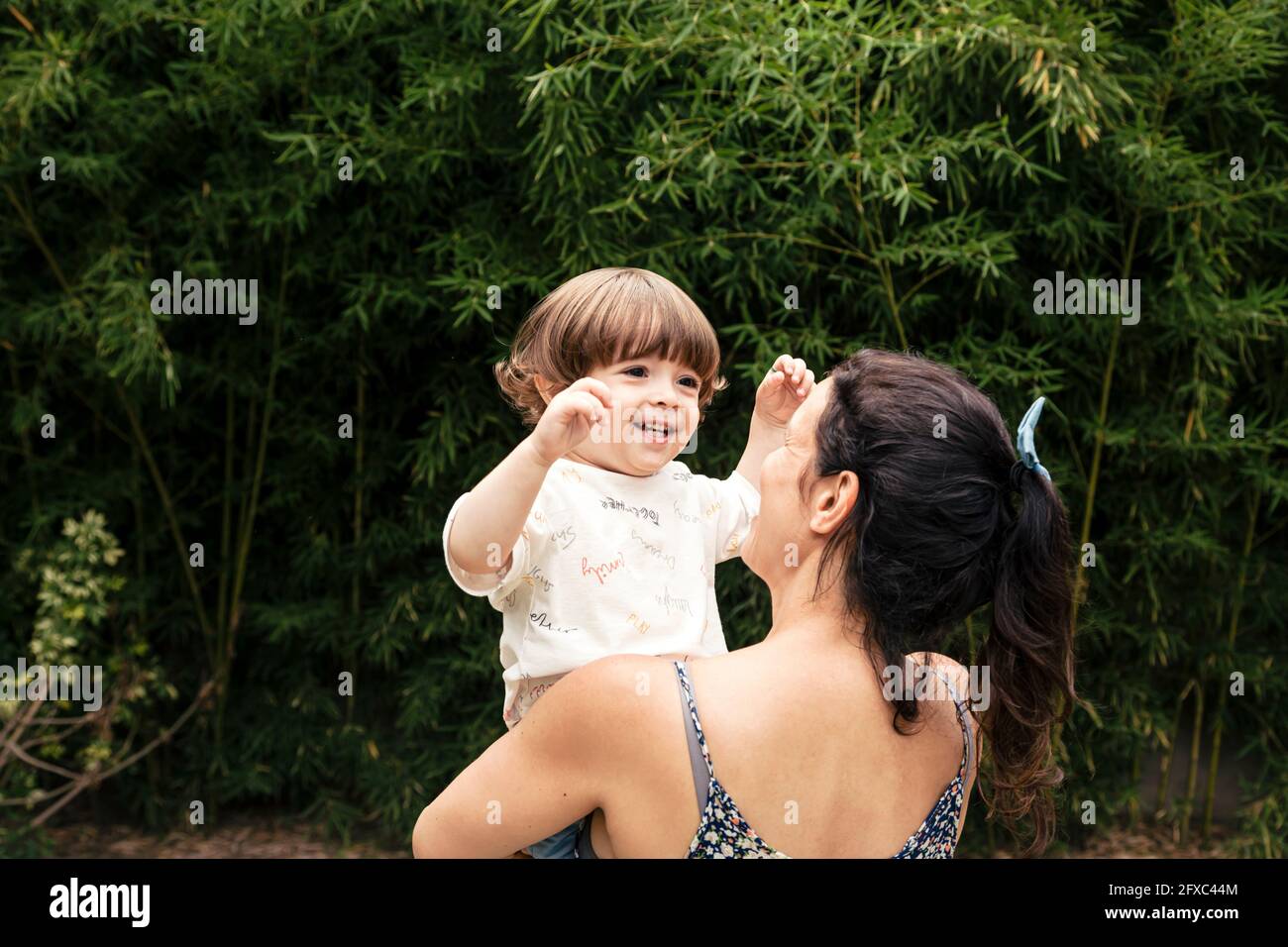 Happy children latin america hi-res stock photography and images - Alamy